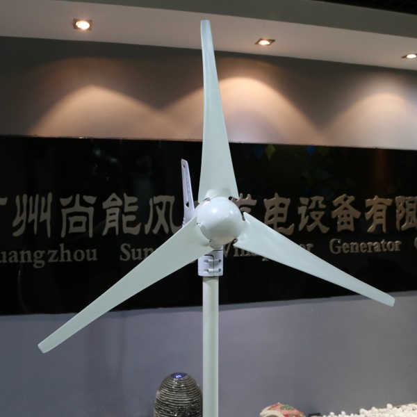 Silent Wind Generator, Direct Drive Wind Turbine Generator - China ...