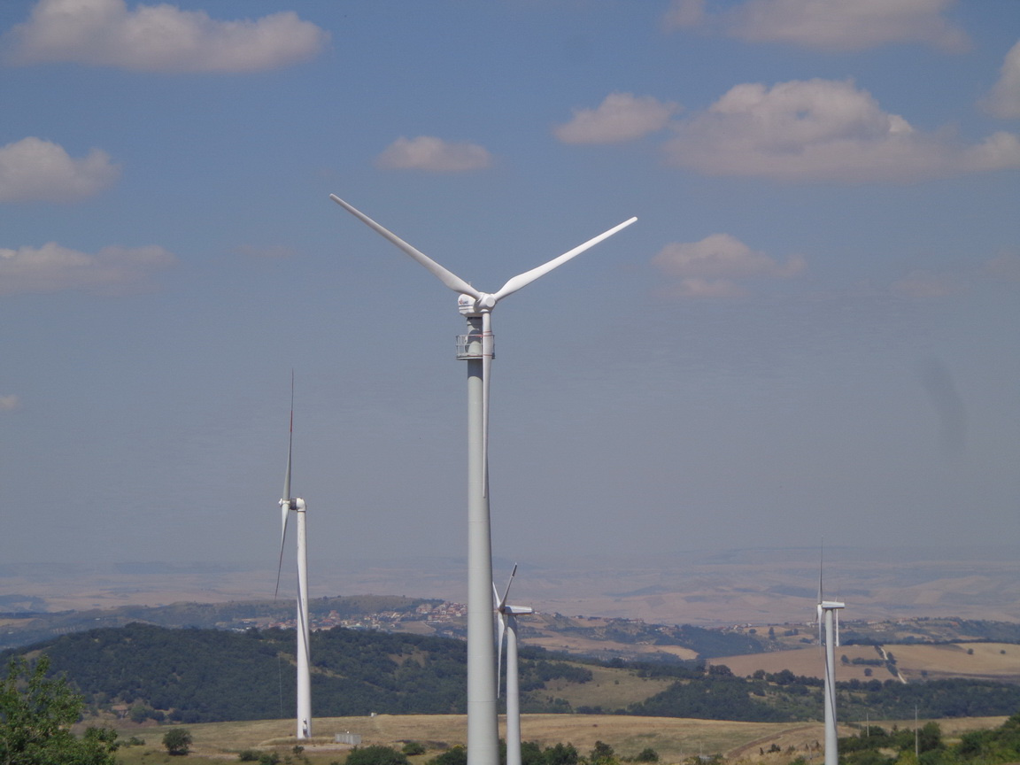 Grid Connected 60kw Wind Power Turbine Generator - China Generator ...
